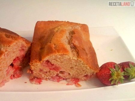 Queque de Frutilla 🍓¡Mejor Receta! | Recetaland